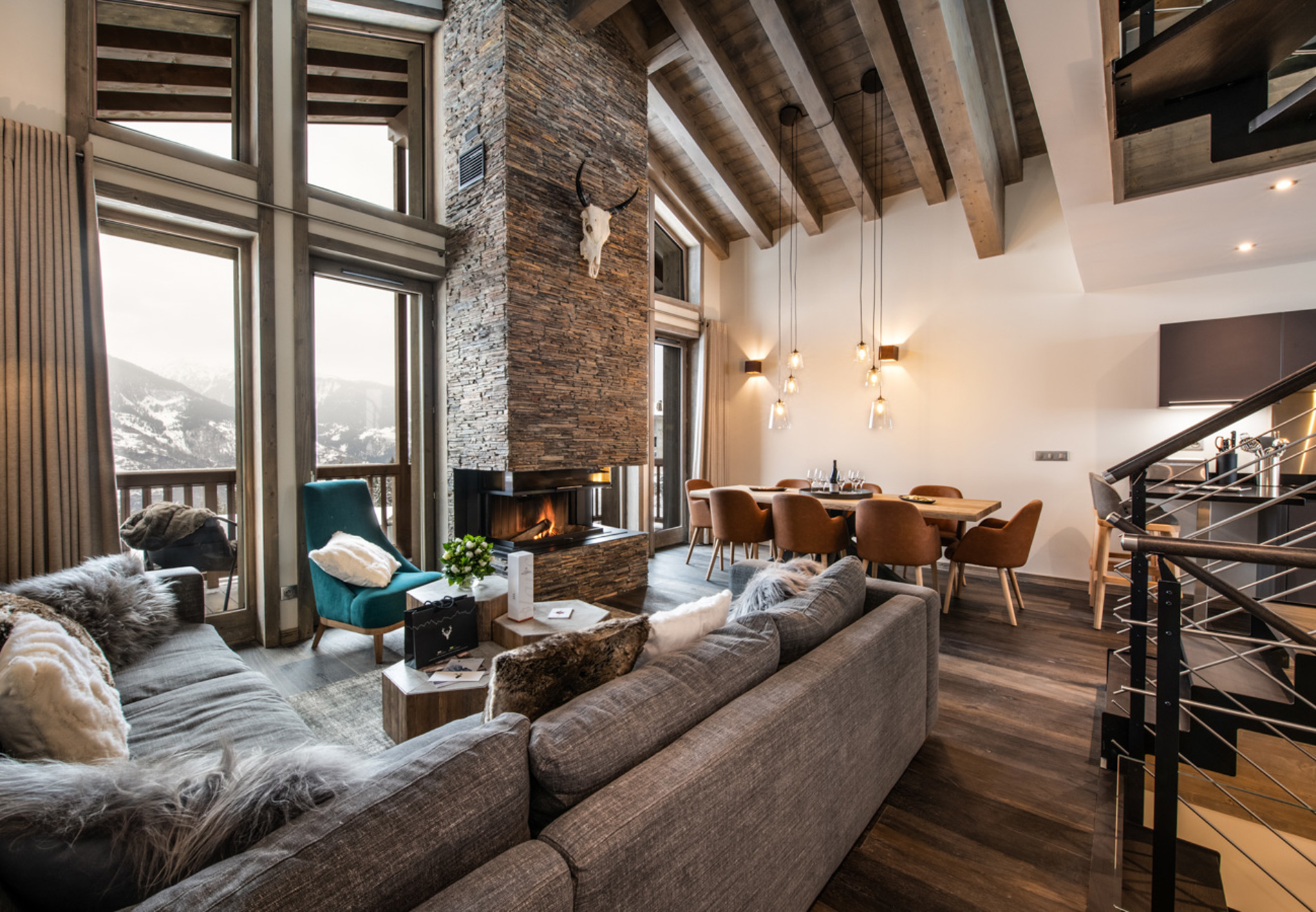 Yellowstone Lodge | La Tania Ski Chalets | Peak Retreats