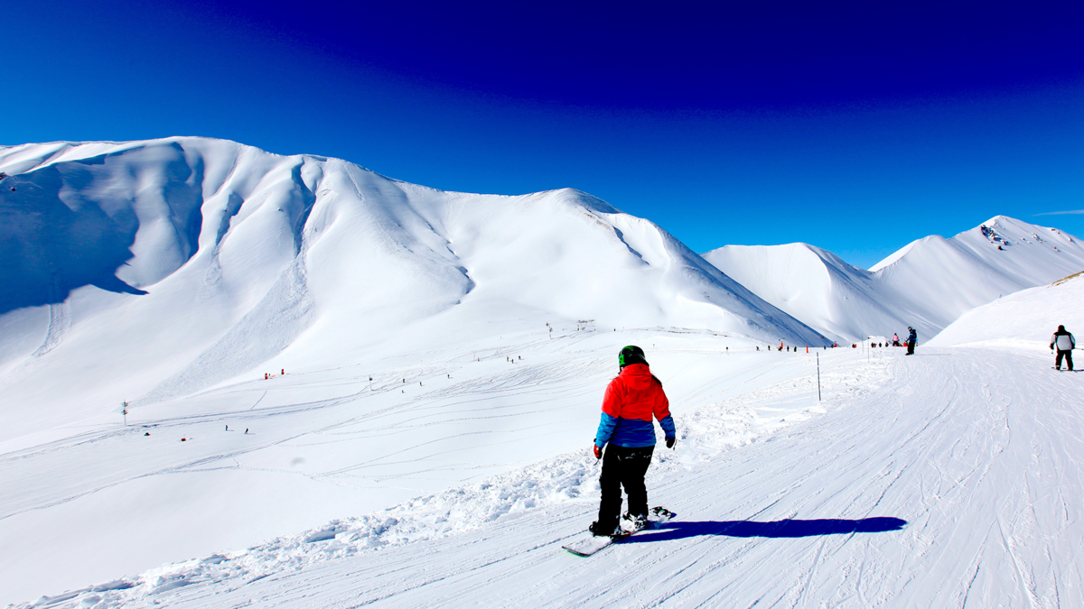 Montgenevre Skiing Holidays | Ski Apartments | Peak Retreats