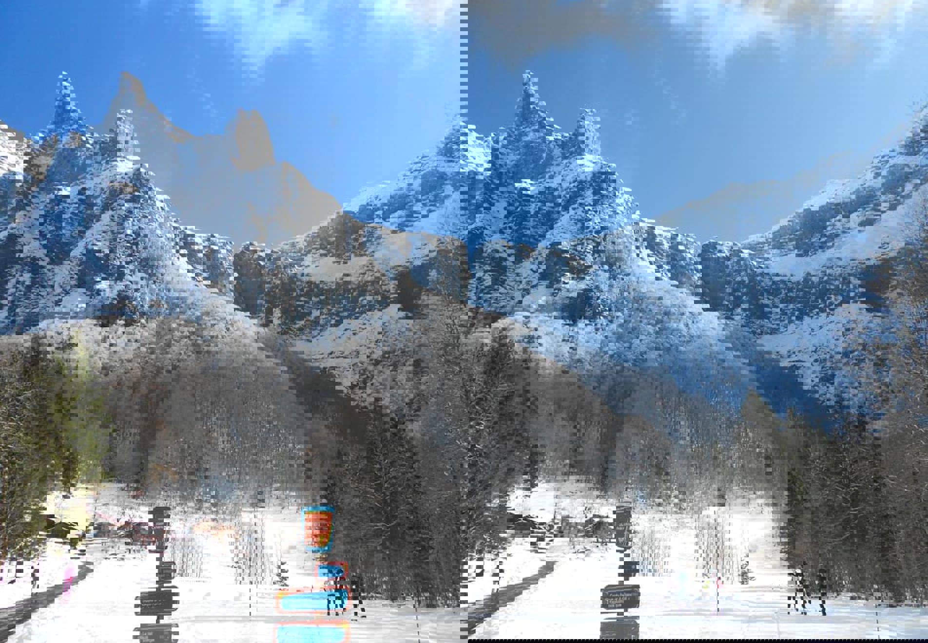 Samoëns Flaine Skiing Holidays | Ski Apartments | Peak Retreats