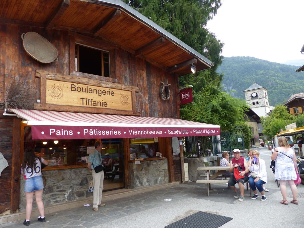 Samoens Summer Holidays | Lakes & Mountains | Peak Retreats