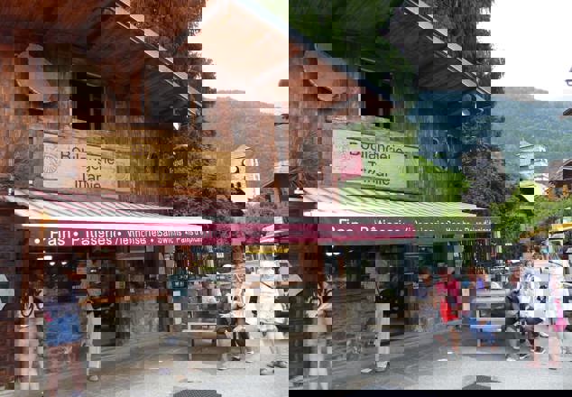 Samoens Summer Holidays | Lakes & Mountains | Peak Retreats