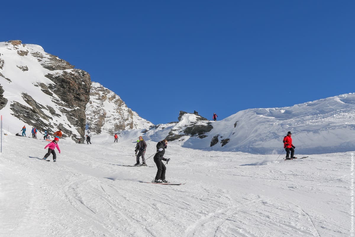 Val Cenis Skiing Holidays | Ski Apartments | Peak Retreats