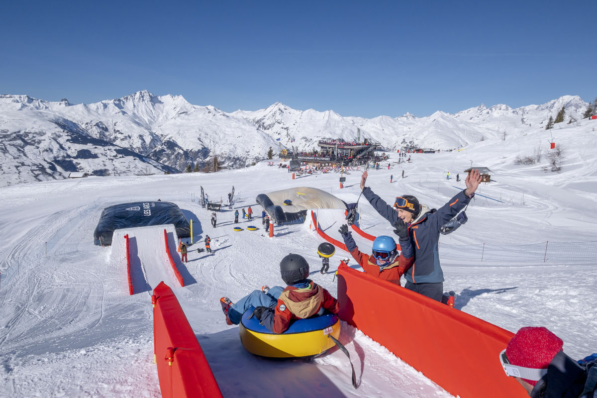 Arc 2000 Ski Holidays | Les Arcs Ski Apartments | Peak Retreats