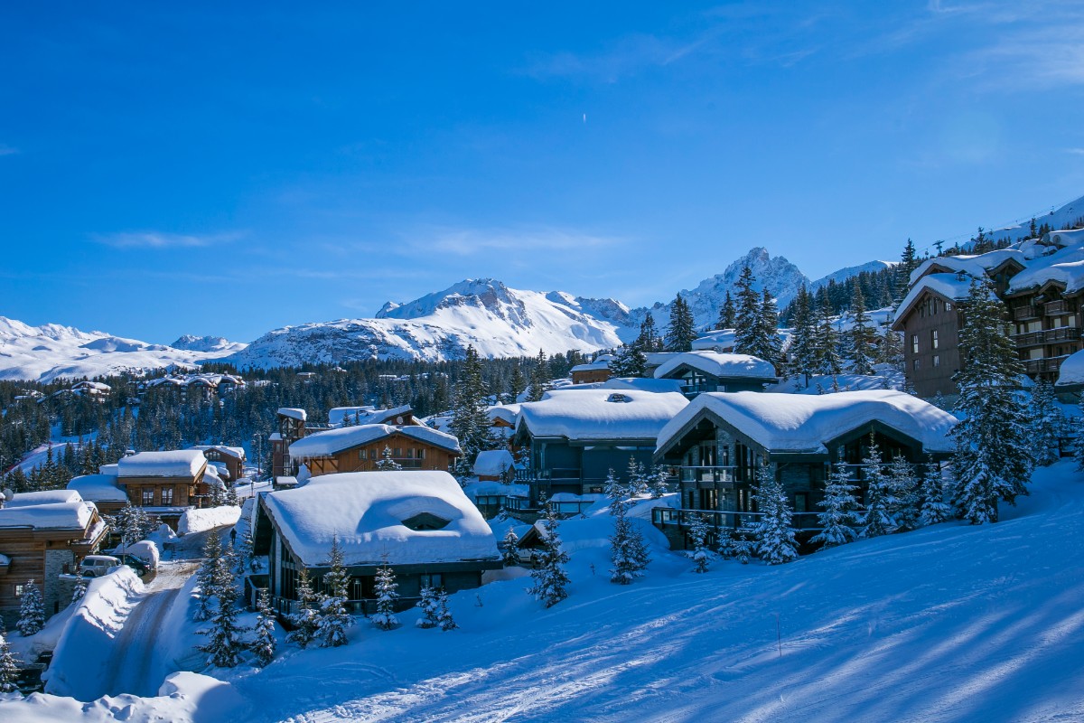 Courchevel Ski Holidays | Ski Apartments France | Peak Retreats
