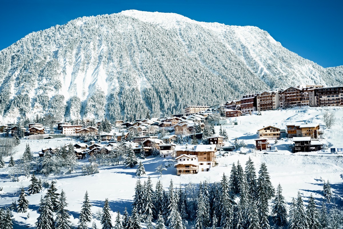 Courchevel Ski Holidays | Ski Apartments France | Peak Retreats