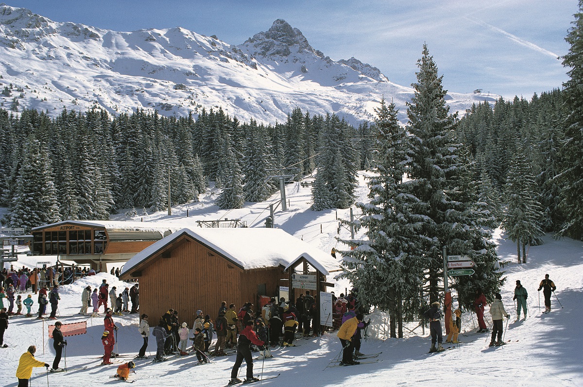 Meribel Ski Holidays | Ski Apartments Meribel | Peak Retreats