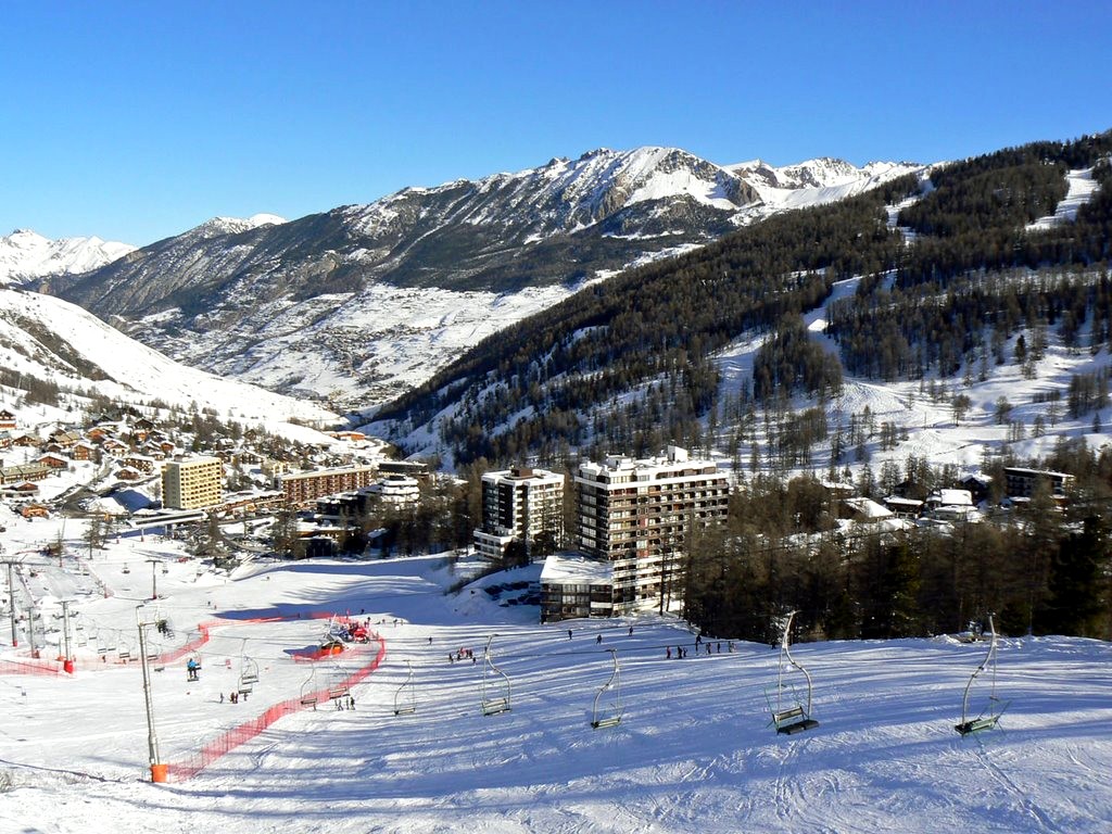 Southern Alps Ski Holidays | Peak Retreats