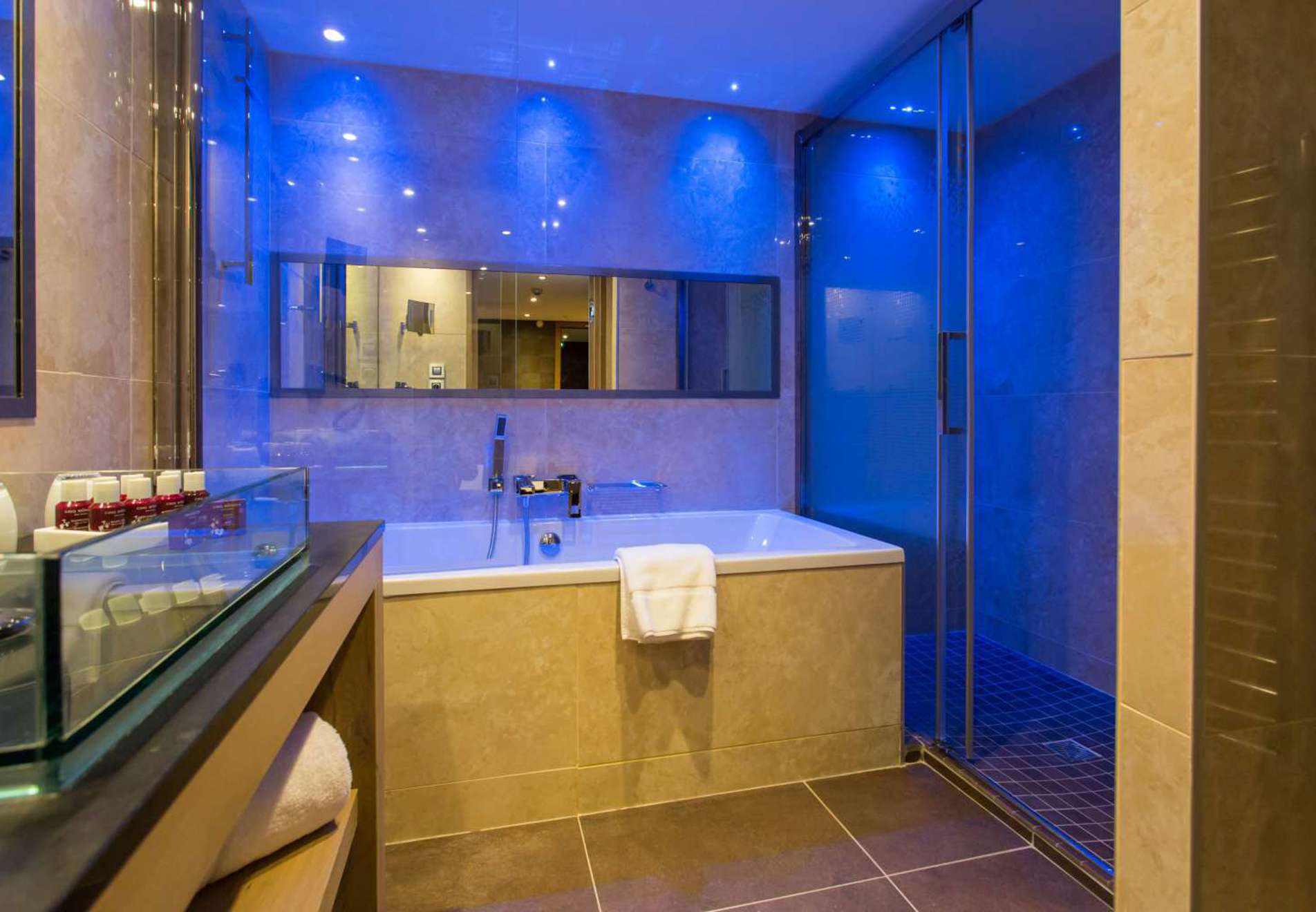 Hotel Taj-I Mah | 5* Les Arcs Hotel | Peak Retreats