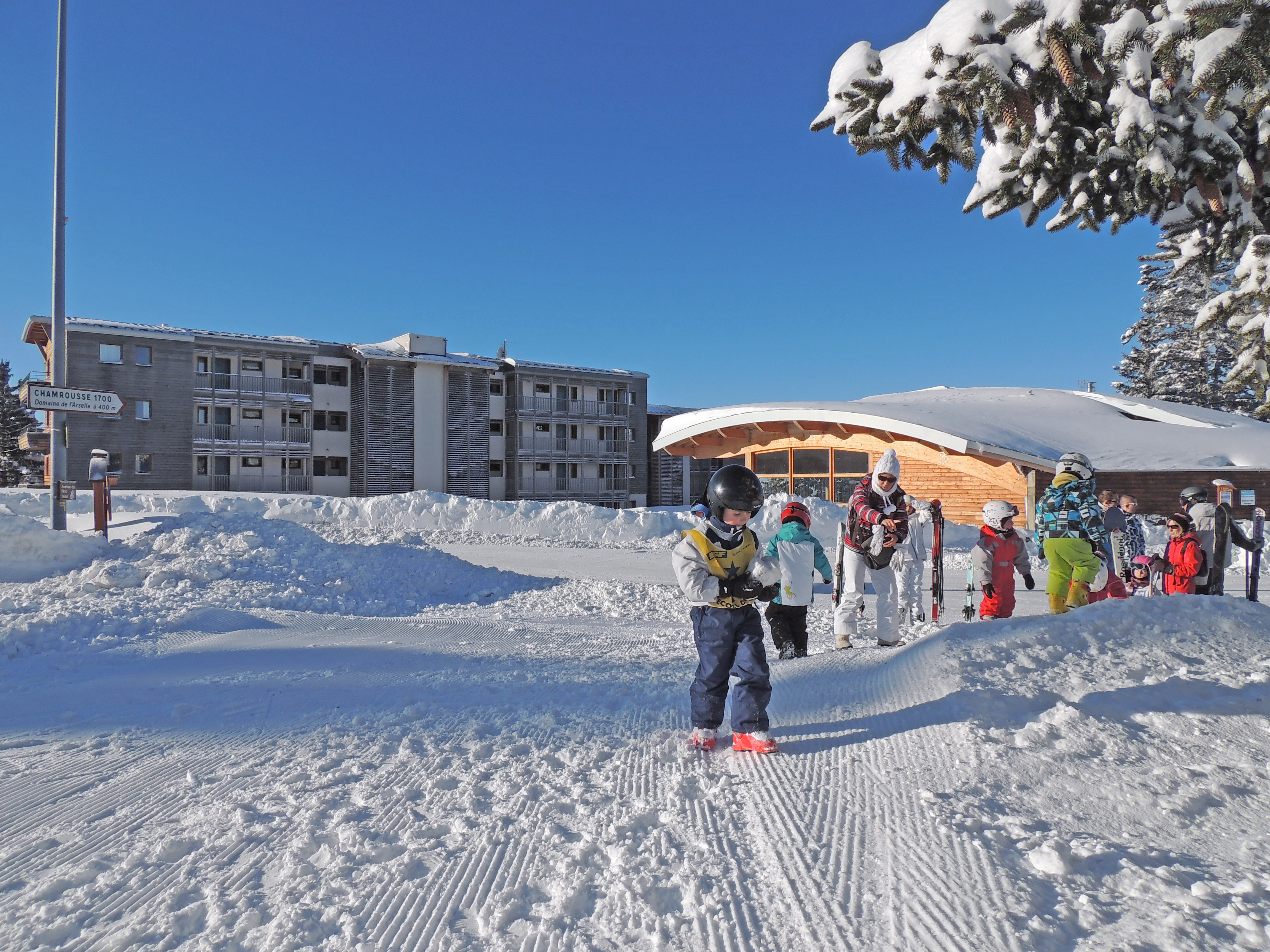 Chamrousse Skiing Holidays | Ski Apartments | Peak Retreats