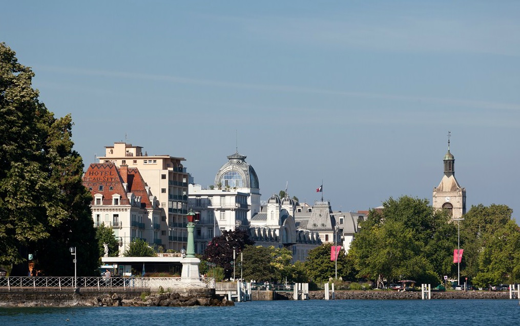 Evian Les Bains Summer | Lakes & Mountains | Peak Retreats