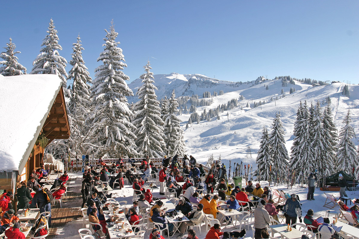 Grand Massif Skiing Holidays | Ski Apartments | Peak Retreats