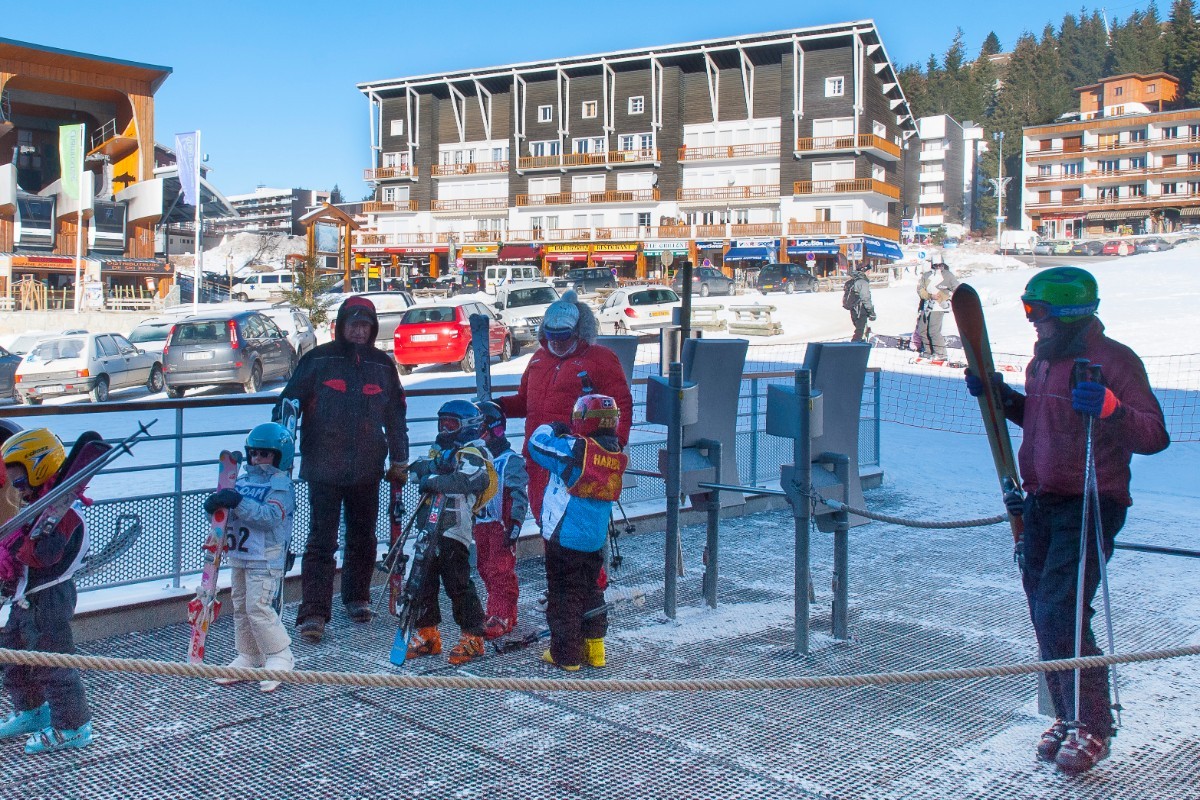 Chamrousse Skiing Holidays | Ski Apartments | Peak Retreats